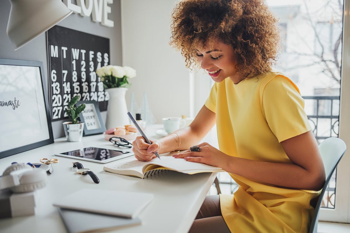 18 Workplace Goal Examples and How to Achieve Them