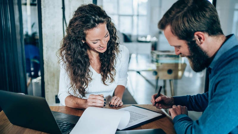 What are Stay Interviews? 17 Questions and 7 Tips to Start