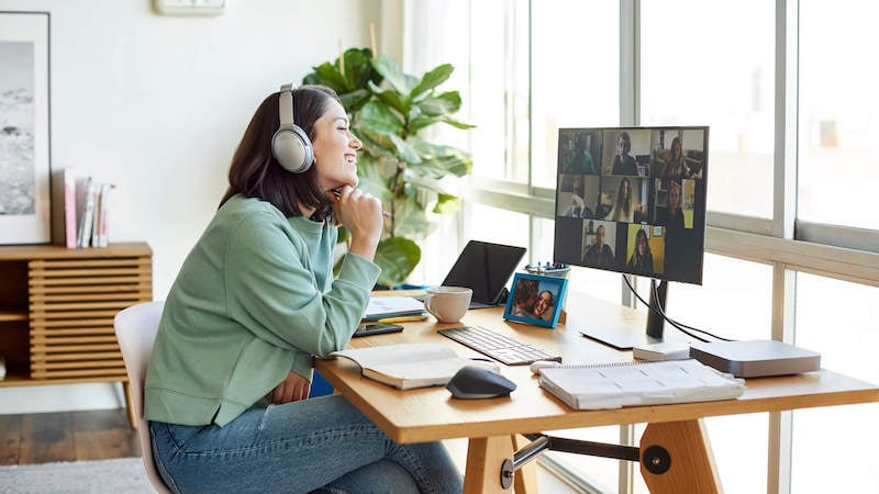 5 Zoom Etiquette Tips to Keep Virtual Calls on Track