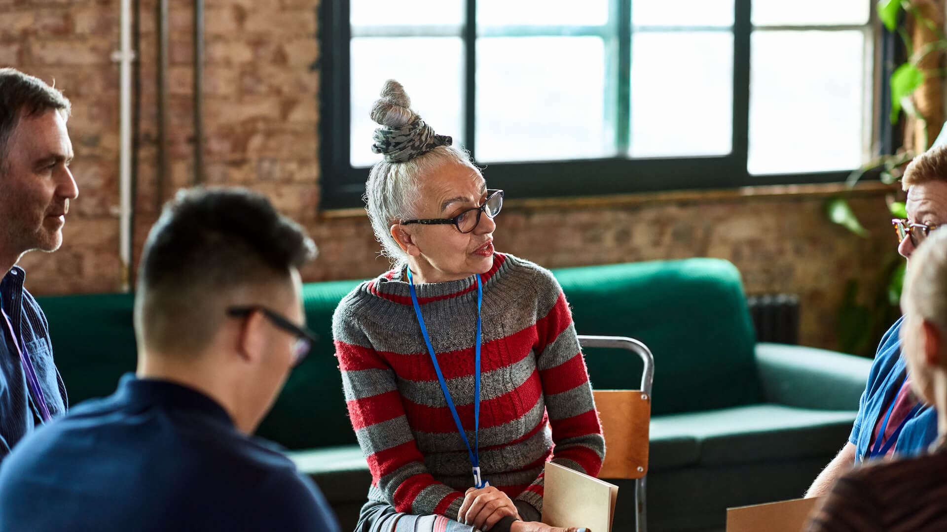 Coaching Leadership Style: Examples and Skills to Get Started