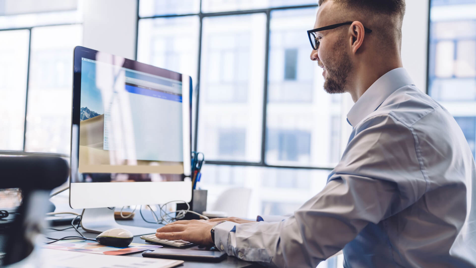 20 Employee Feedback Survey Questions — And Tips to Get Started