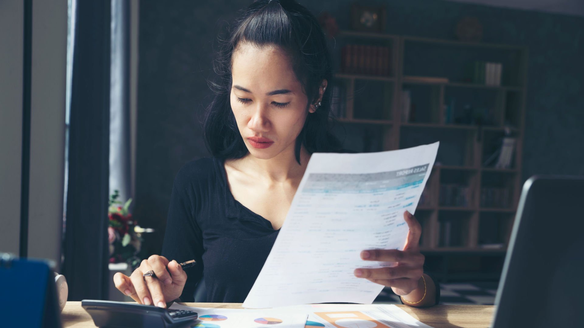 What is an Executive Summary? 10 Steps to Write One (With Examples)