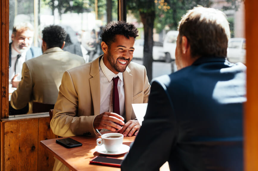 20 Exit Interview Questions to Ask (+ Example Answers)