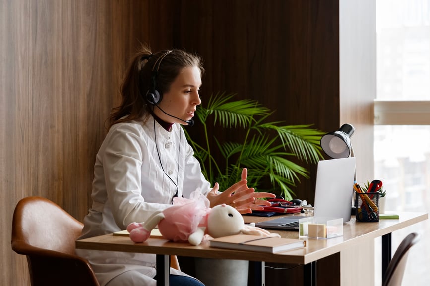 How to Carry a Conversation — the Art of Making Connections