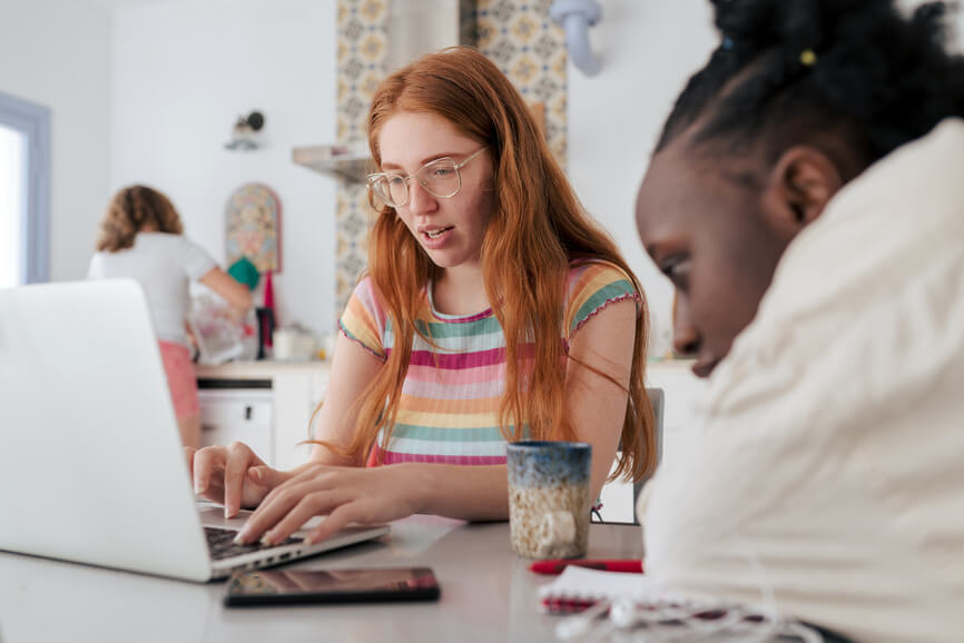 How to ask for a letter of recommendation (with examples)