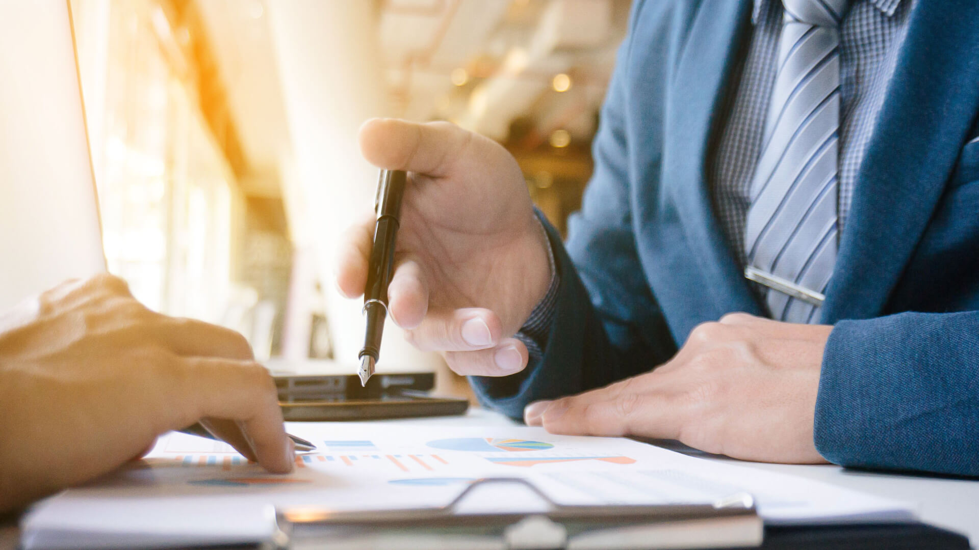 How a Performance Review Template Improves the Feedback Process