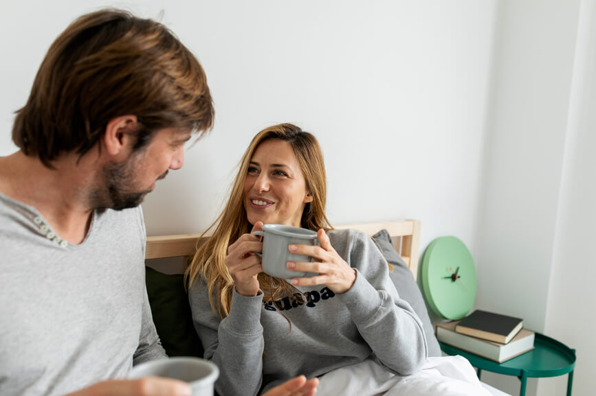 30 Toxic Traits to Watch Out For (With Examples & Solutions)