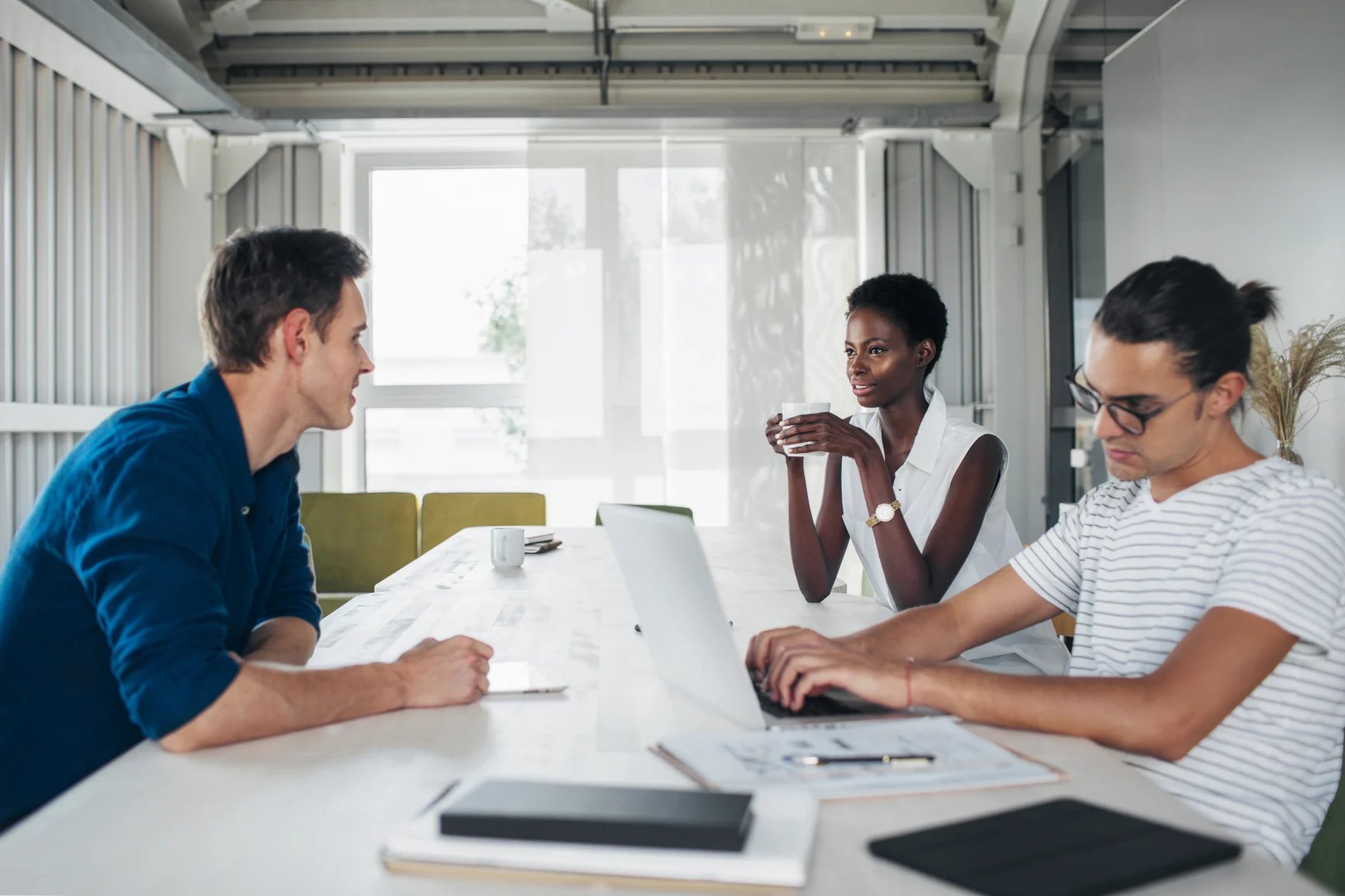 How Long Should You Stay In a Job: Appropriate Job Tenure