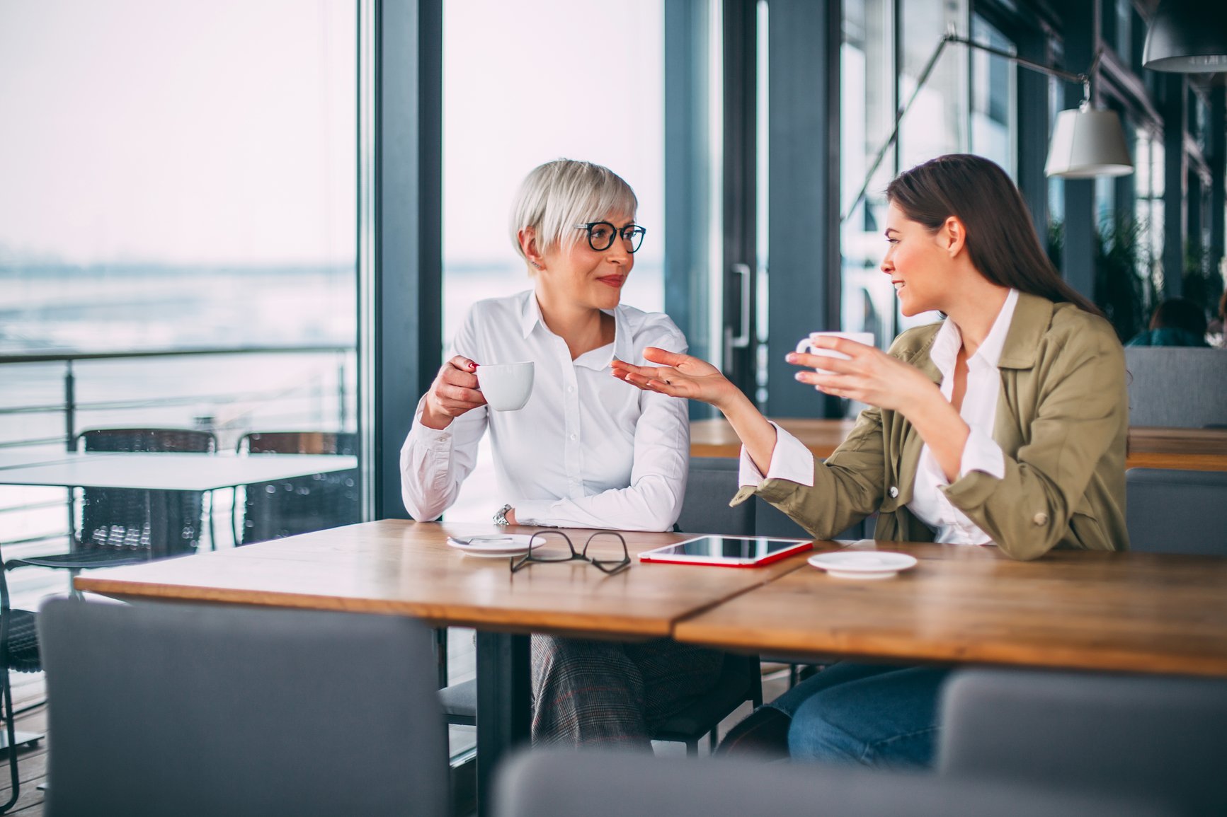 What Is Social Health? How It Affects Your Well-Being