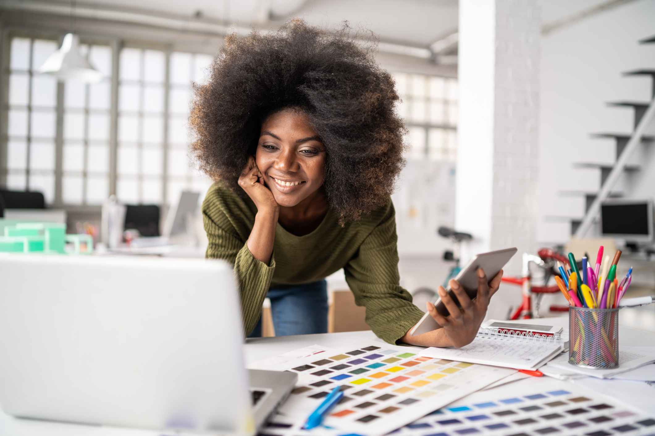 What Is Gig Work? Examining the Pros and Cons