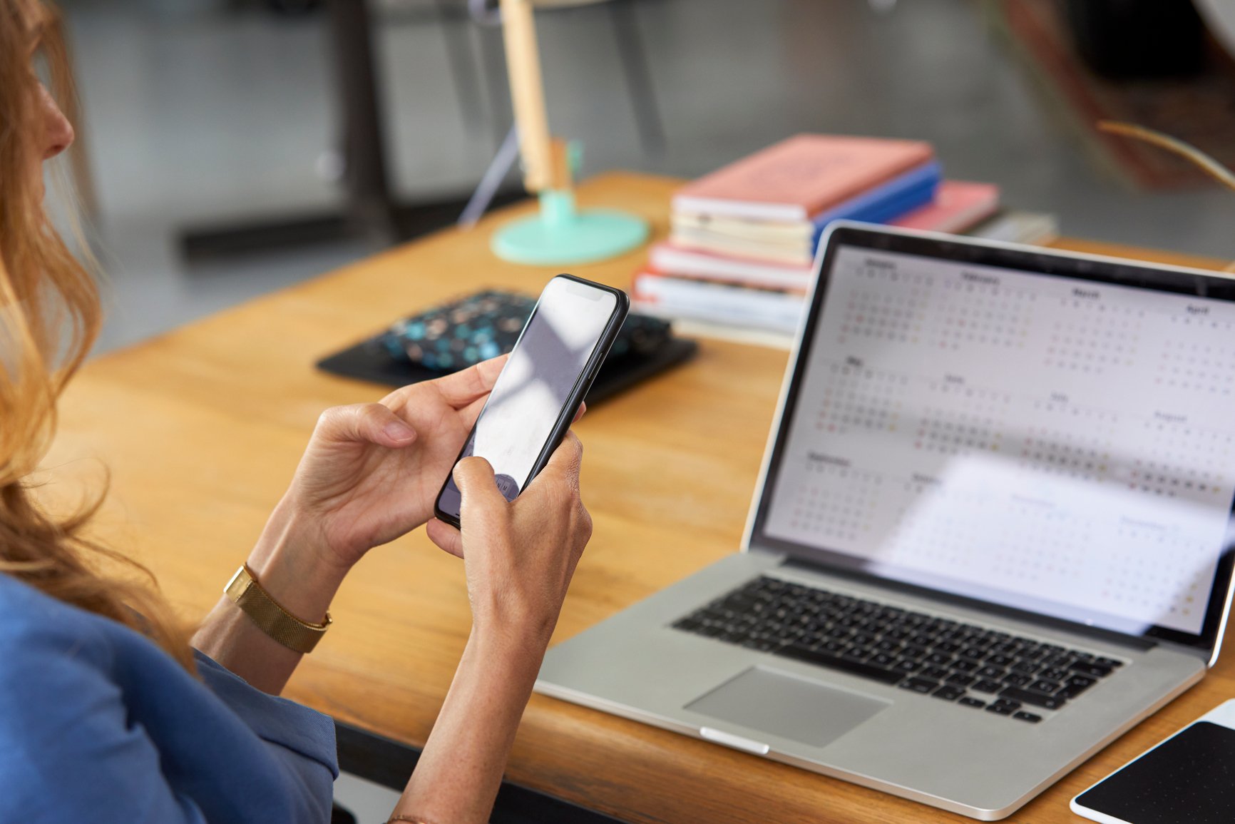 22 Workplace Goals Examples and Tips to Achieve Them