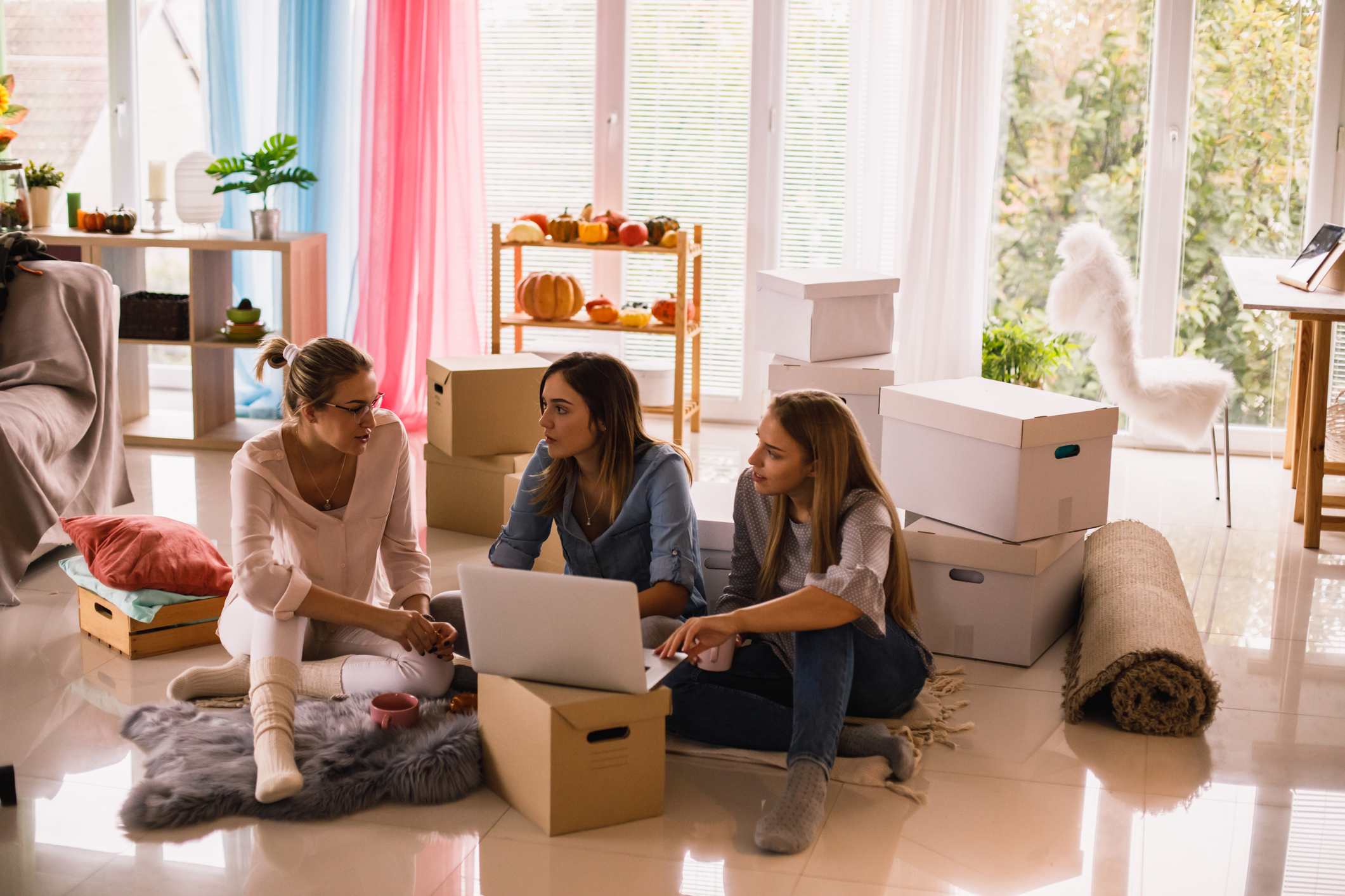 What Are Friendship Goals? The Ultimate Guide