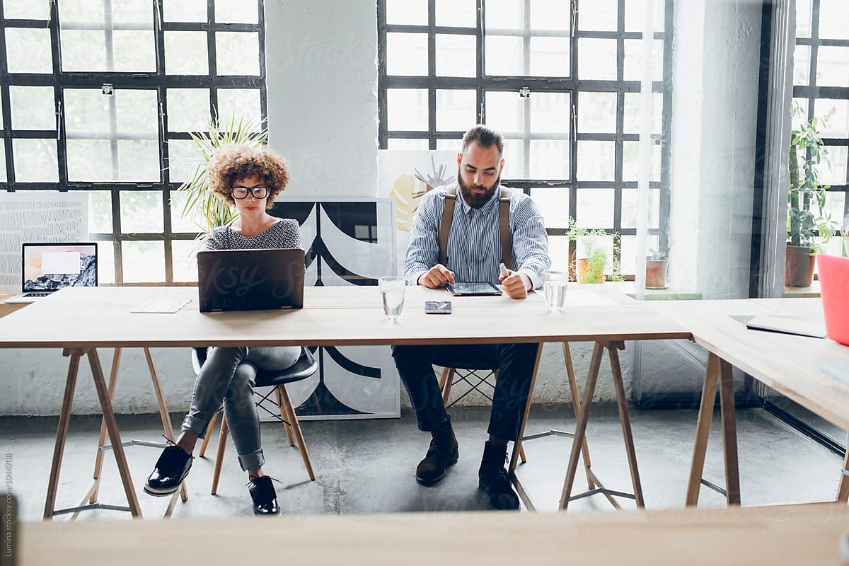 What is distributed leadership? (Definition and principles) | BetterUp