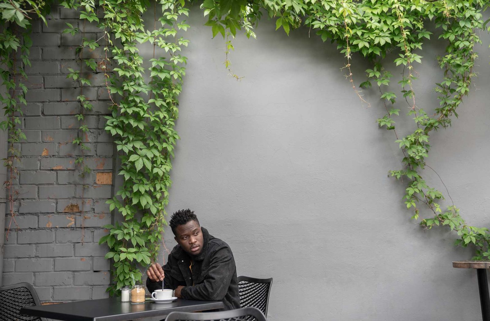 How to Deepen Your Relationships: 7 Tips