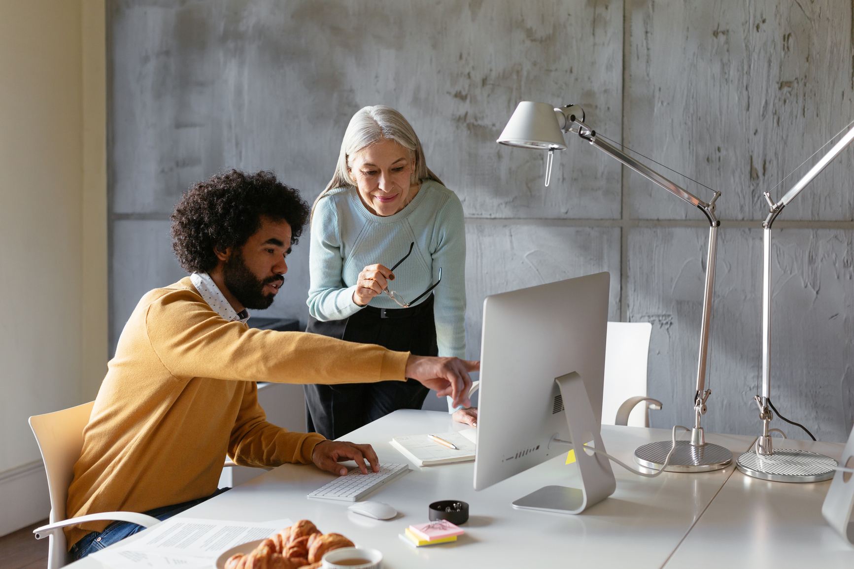 Feel More Confident at Work With These 9 Tips