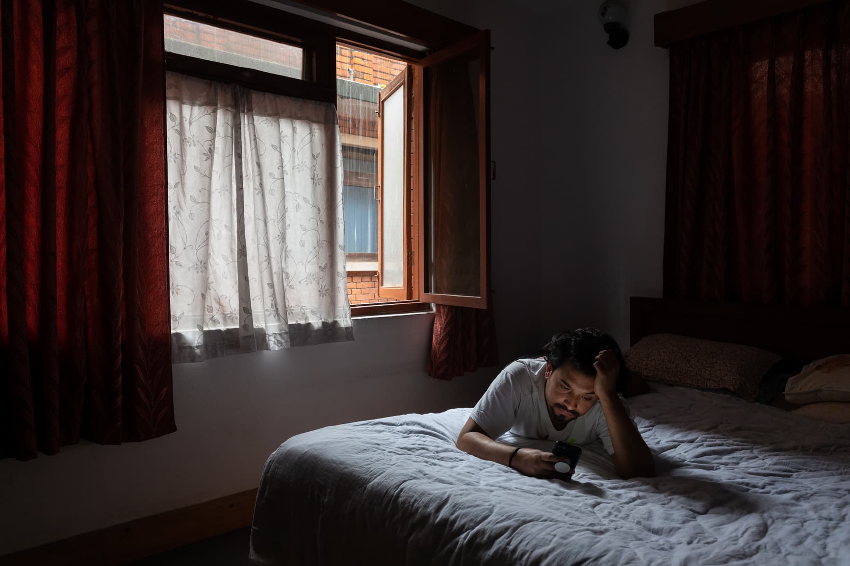 How To Not to Be Shy: 9 Tips to Learn to Overcome Shyness