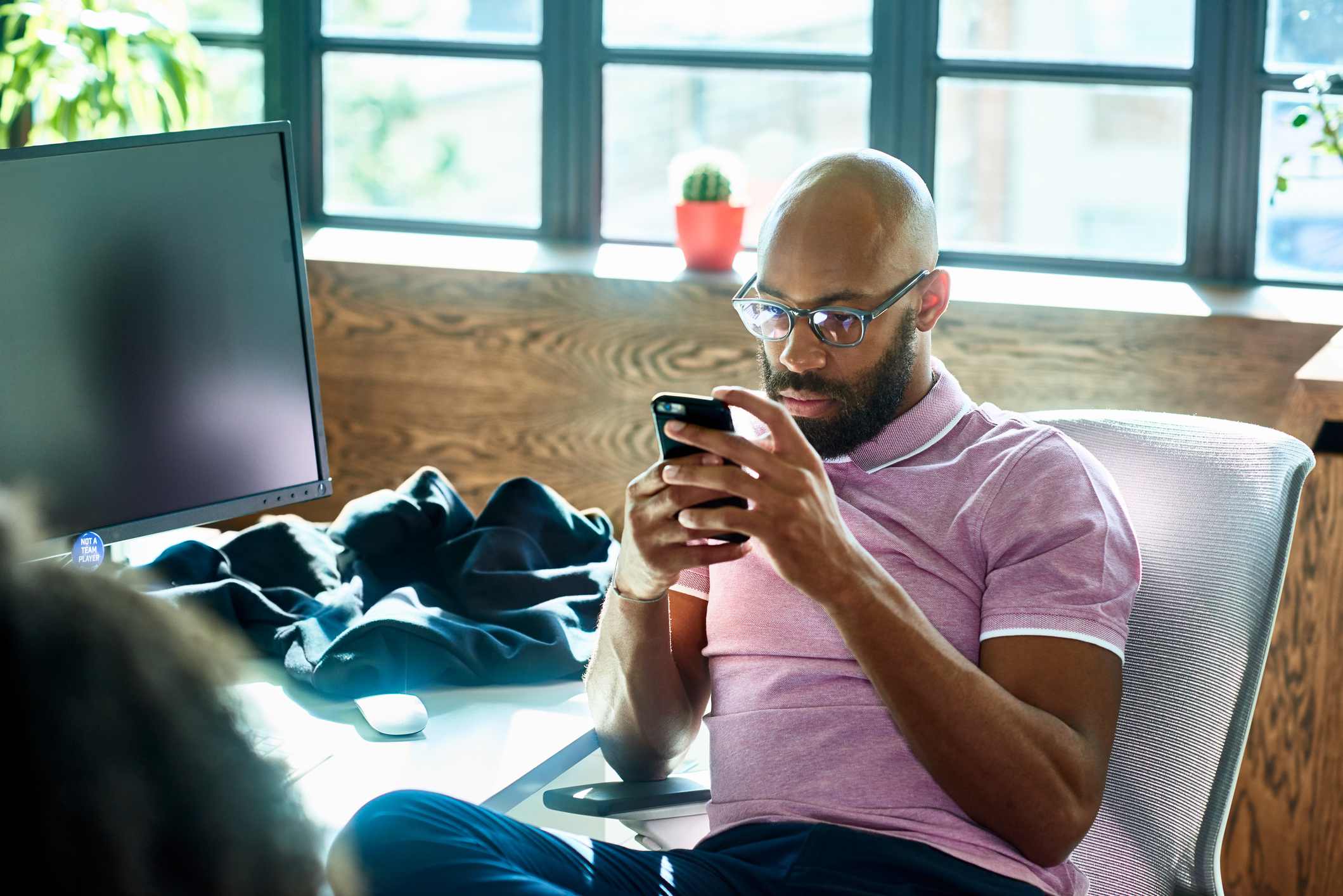 How to Know if I’m Oversharing and When to Stop