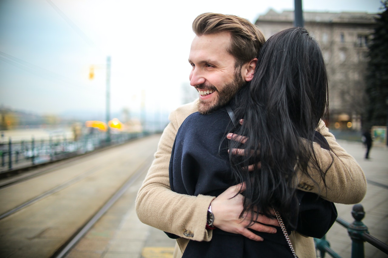 Why Autonomy in a Relationship Is Important (And How To Cultivate It)