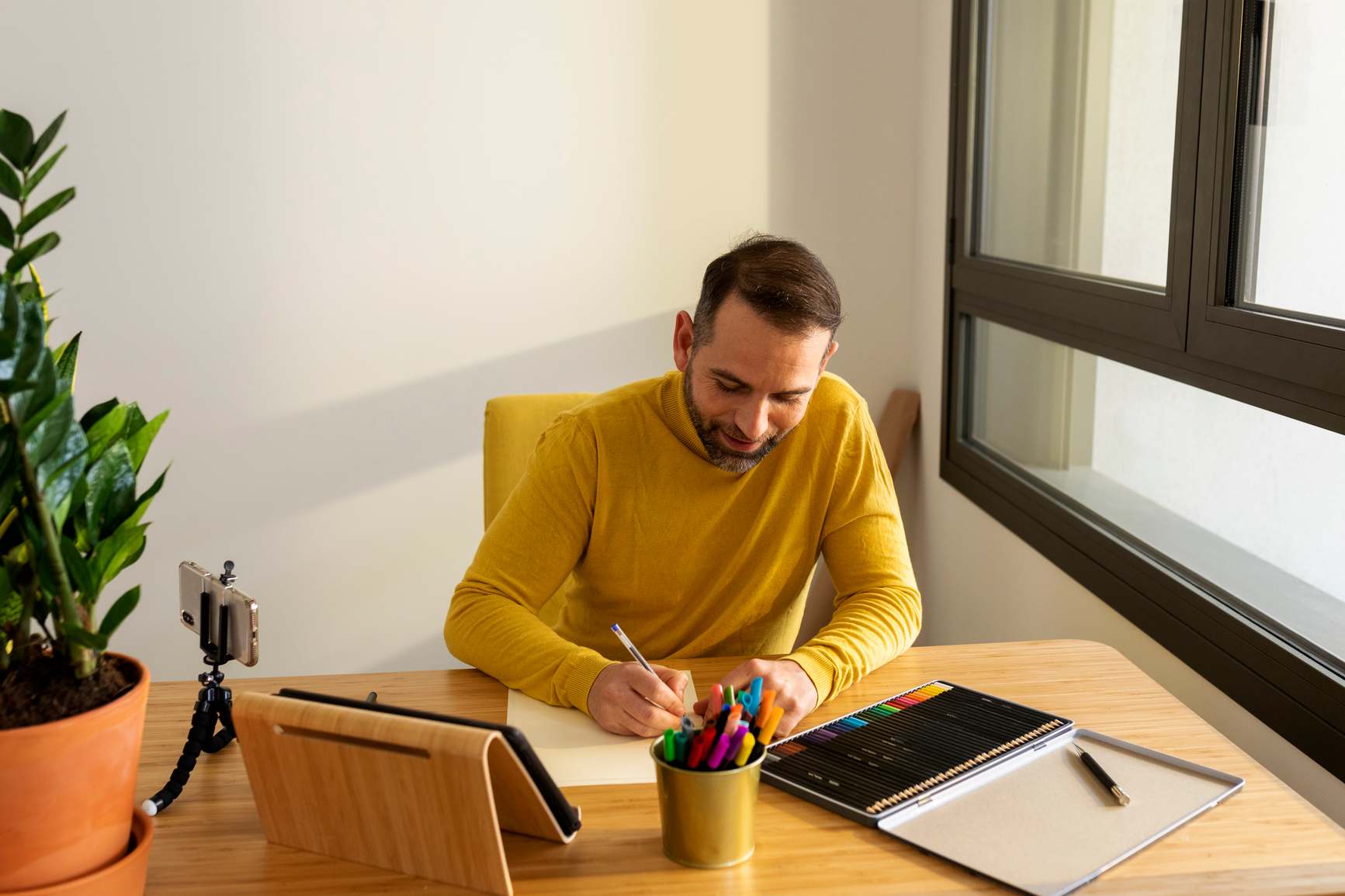 How to Find Happiness: 6 Methods to Feel More Joy