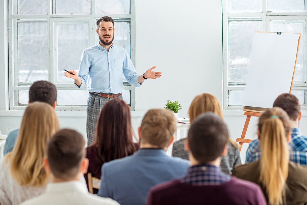 How To Praise Someone Professionally with Examples how-to-praise-someone-professionally-with-examples