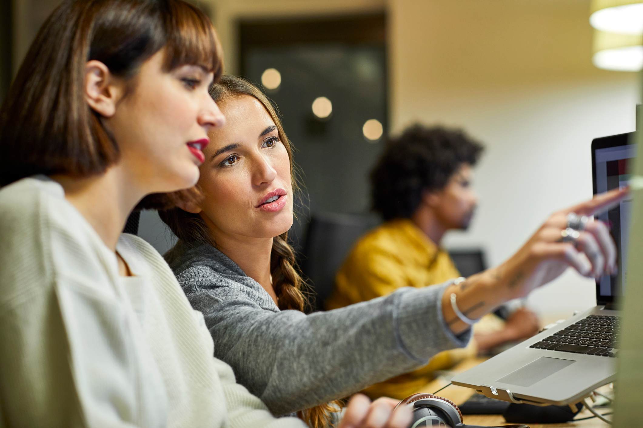 Office Skills: The Top 10 to Make Your Resume Stand Out