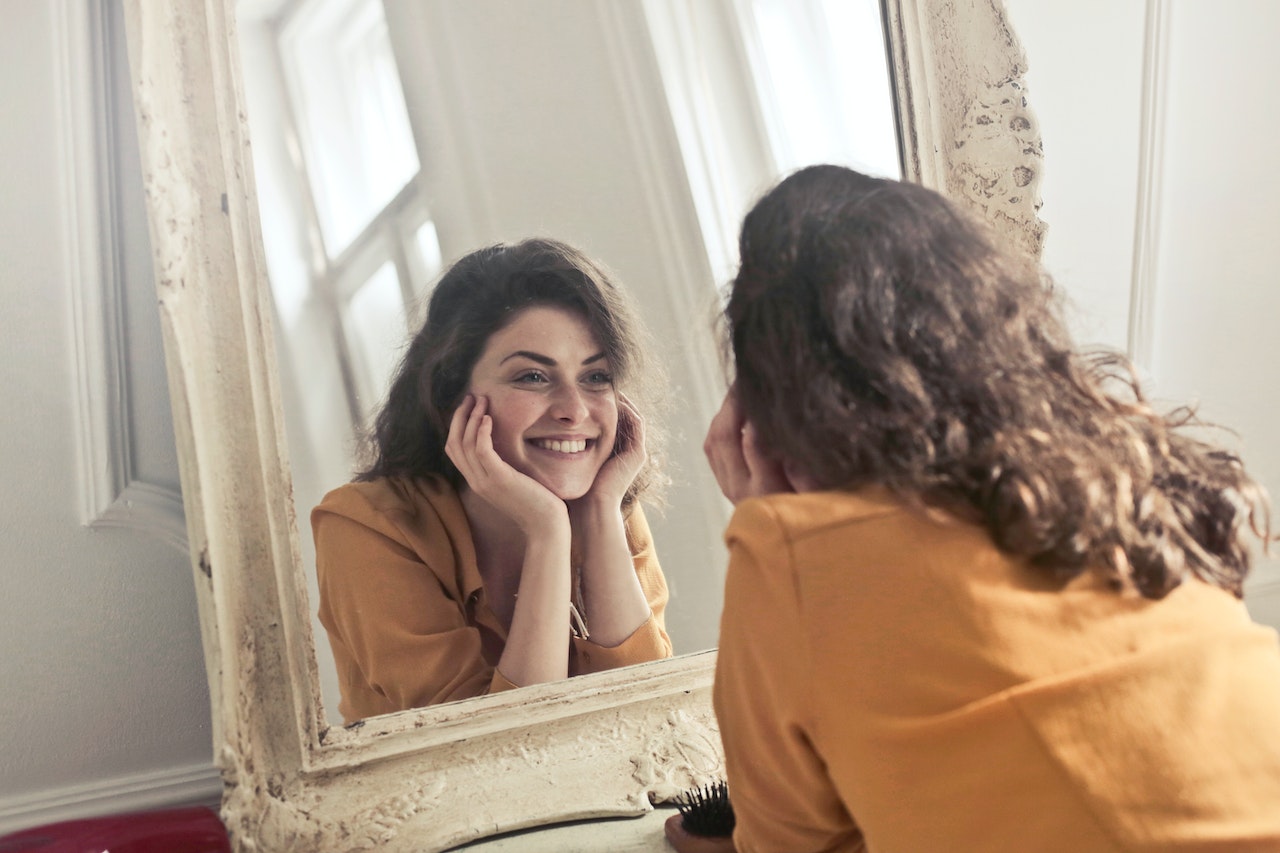 How to Stop Being Self-Conscious: A Guide to Greater Confidence