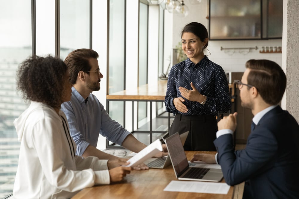 How to Network Better Even If You're Shy (20+ Tips)