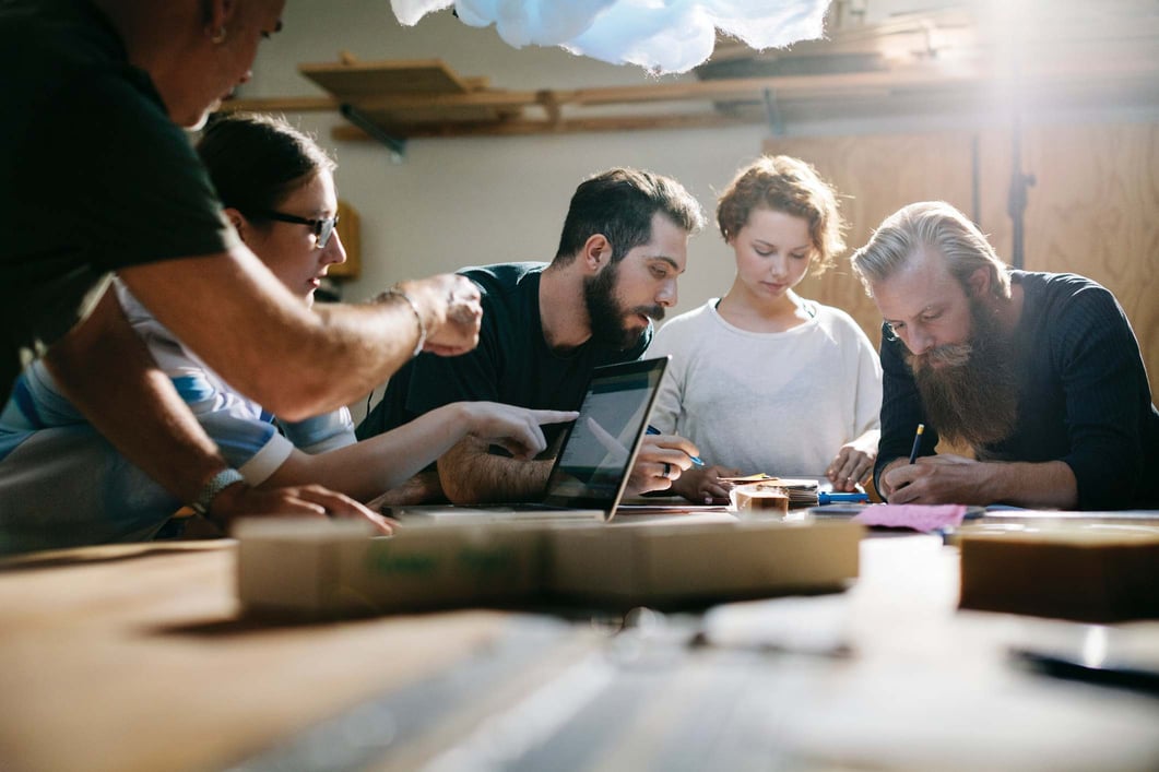 Carrot-and-Stick Approach to Motivate Your Team