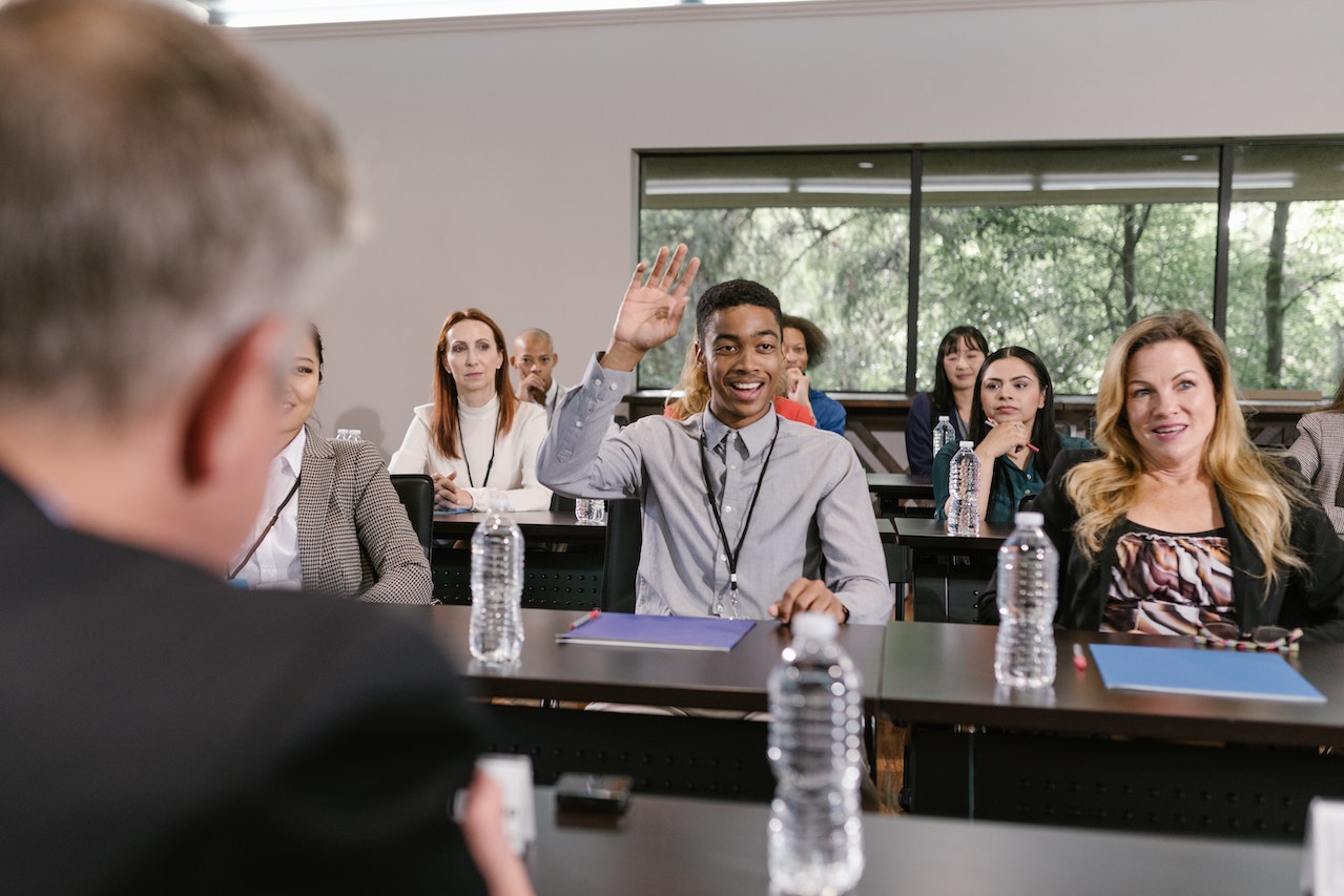 Improving Your Interpersonal Communication Skills in the Workplace