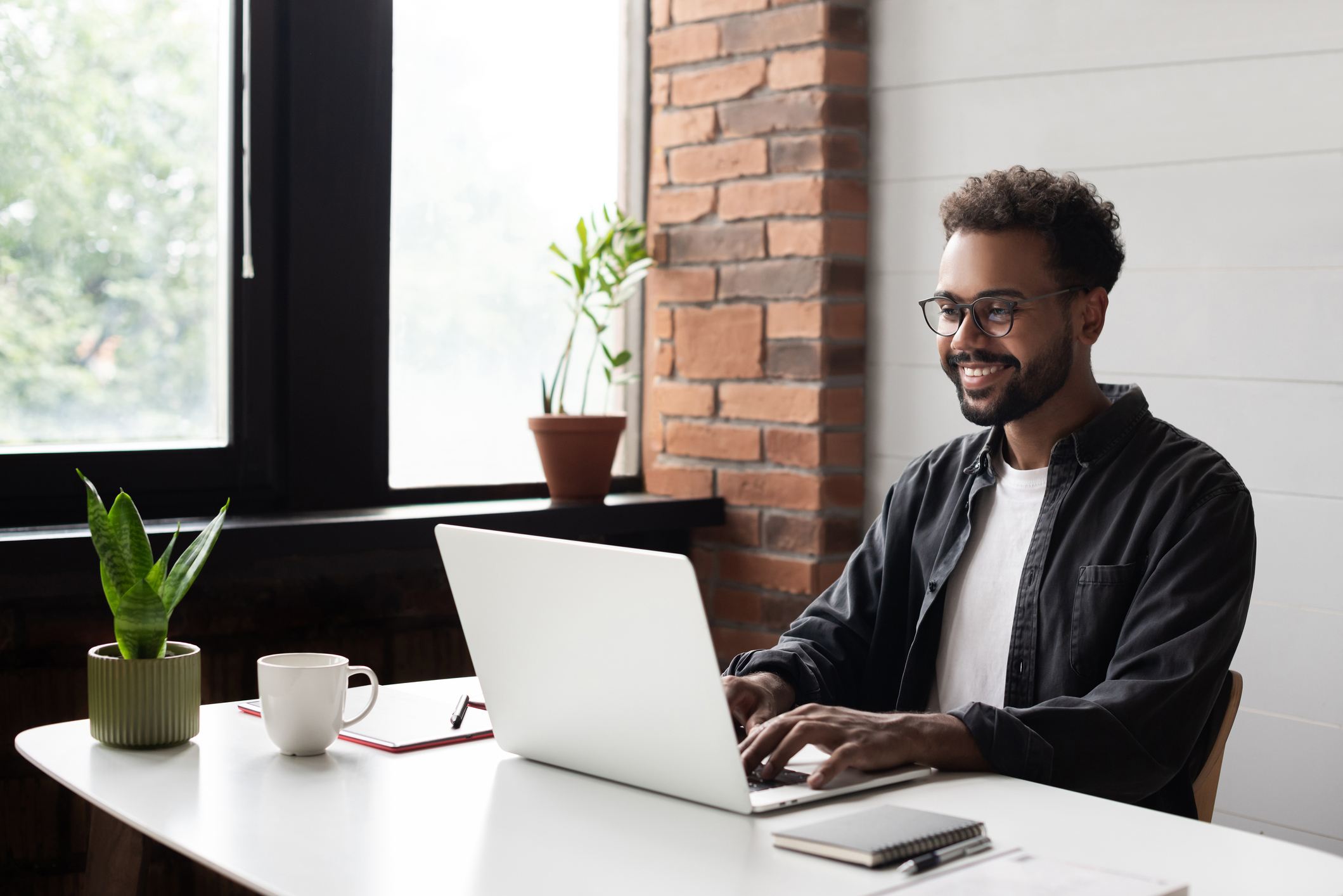 How to Decide Between Current Job and New Job