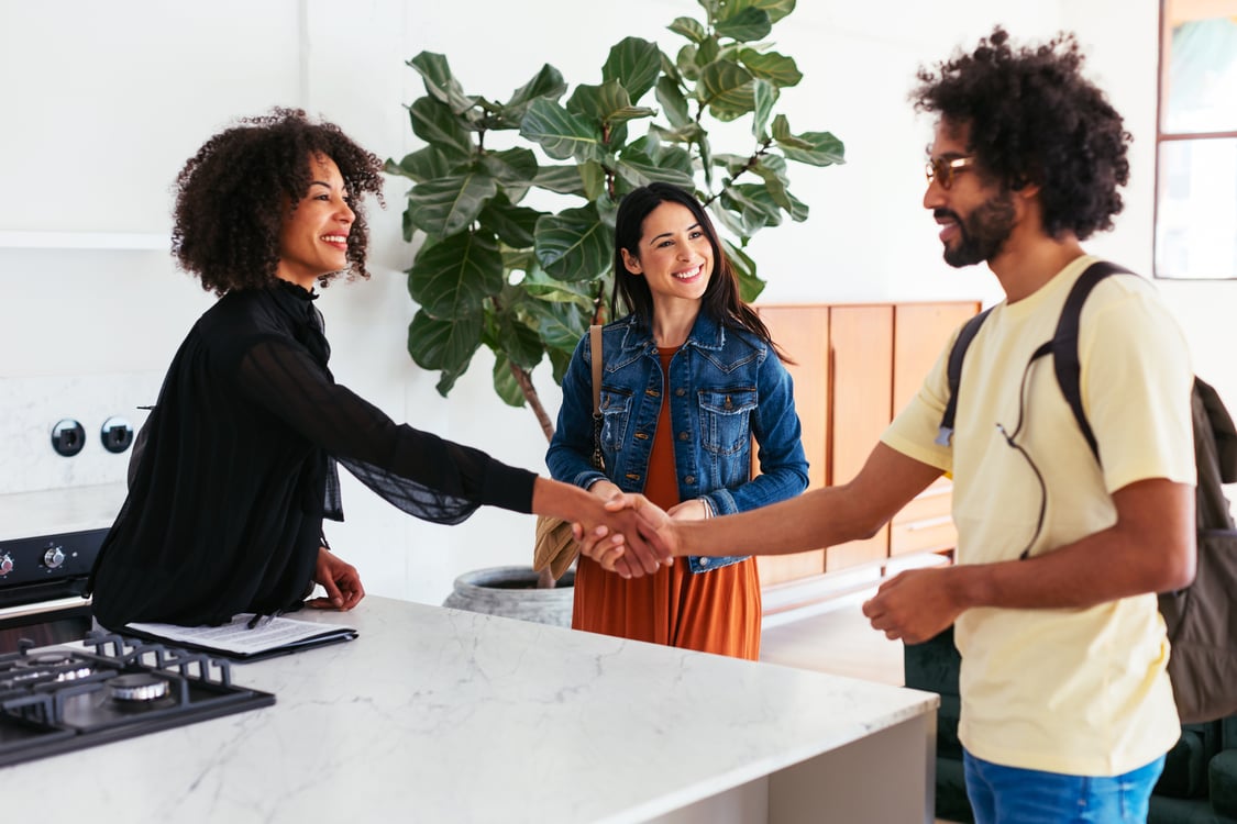 How to Connect With People: 10 Surefire Ways
