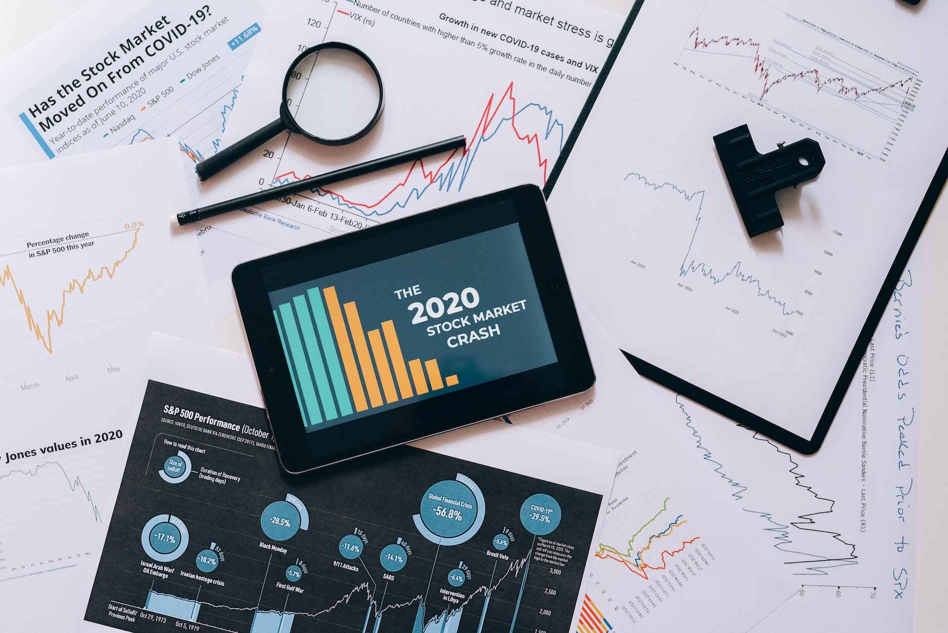 What Are Analytical Skills? 9 Examples & Tips to Improve