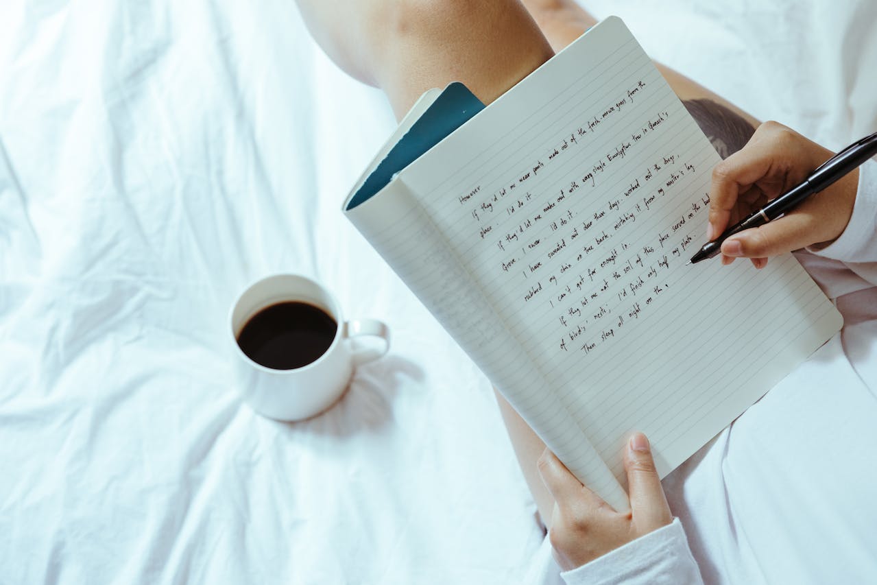 How to Change Your Perspective: 15 Tips to Shift Your Mindset