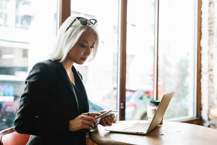 Reward Power in the Workplace and How to Motivate Employees