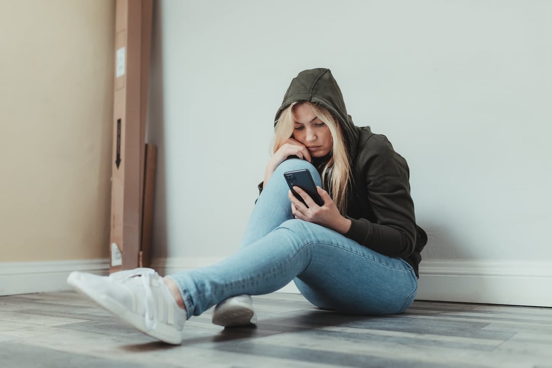 What Is Fear Of Missing Out (FOMO) And How To Overcome It