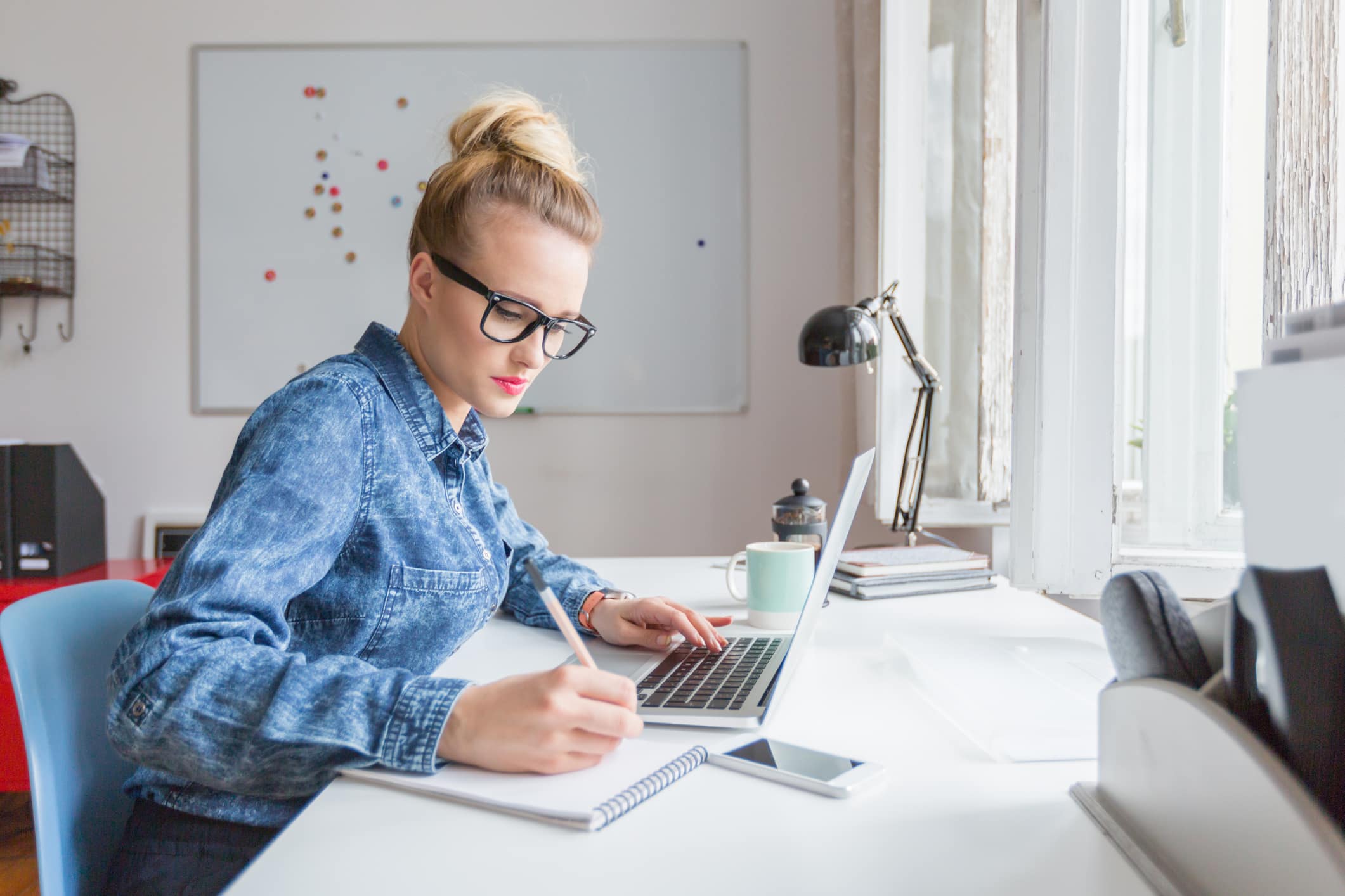 How To Start An Email Like A Pro: 44 Examples Plus Templates