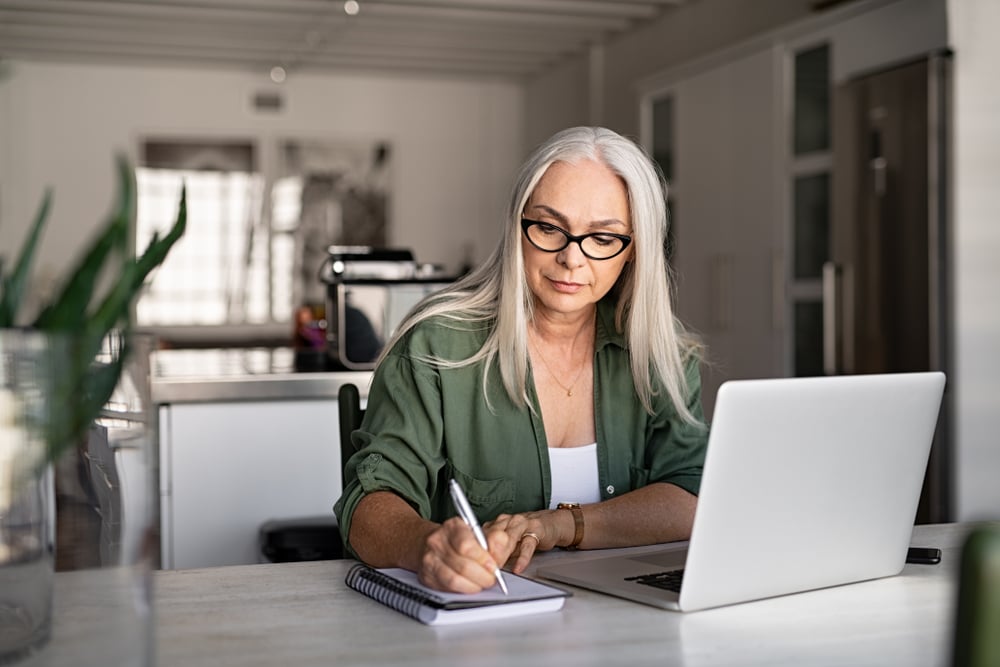 How to Write a Great Cover Letter in 2025 (+ Examples)